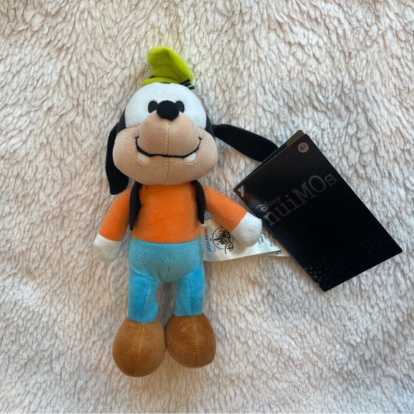 Disney | Toys | Disney Nuimos Goofy Nwt | Poshmark